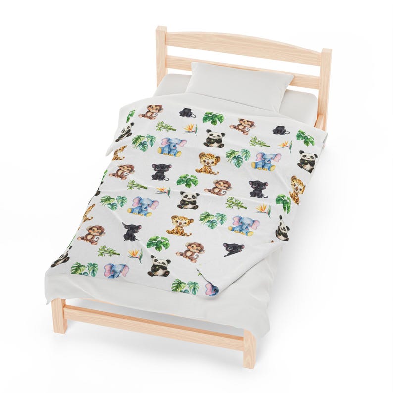 Jungle Baby Blanket. Elephants, Pandas, Monkeys, Panther, Jaguar ...