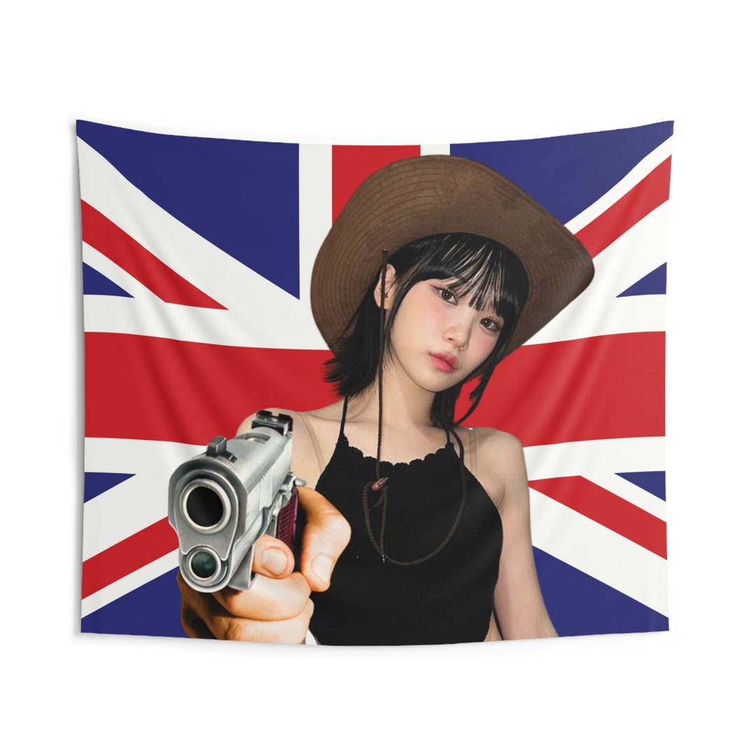 CHAEWON Le Sserafim Gun Pink UK Flag Chae Won British Flag, Kpop Flag ...