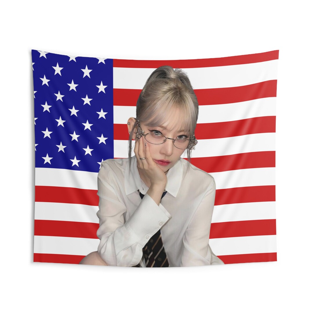 Sakura Le Sserafim USA Flag Izone Sakura, 39 Saku Chan, Kpop America Flag, Tapestry, Kpop Funny ...
