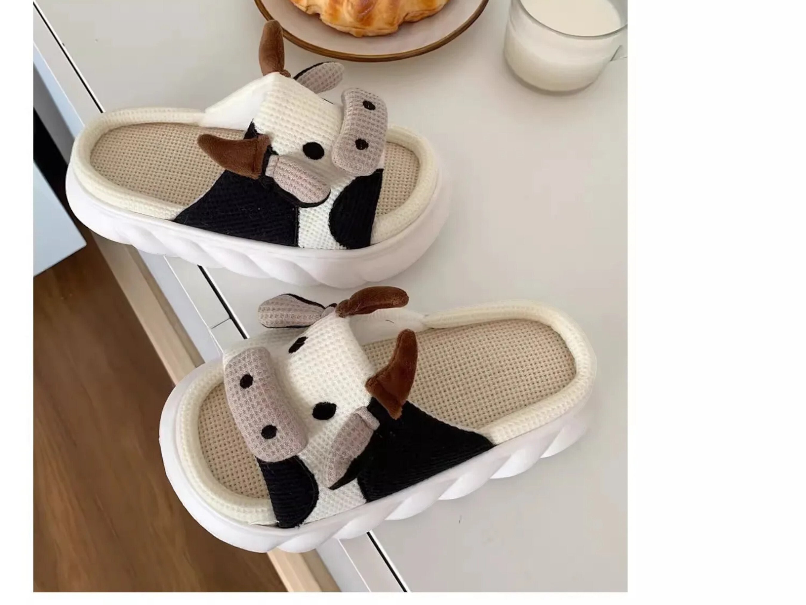 Cute Cow Sandals Women's Linen Flip Flops, Comfortable Indoor Slippers ...