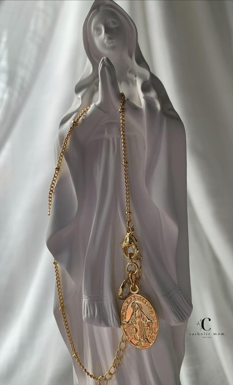 Marian Consecration Bracelet Miraculous Medal, Satellite Chain Virgin ...