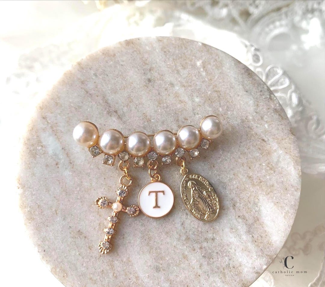 Catholic Wedding Bouquet Pin for Bride, Marian Protection Brooch With ...