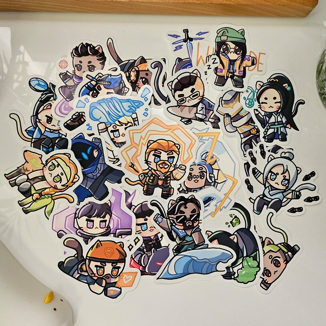 NEW CLOVE Cute Chibi Valorant Neko Stickers Glossy Vinyl Cute Animal ...