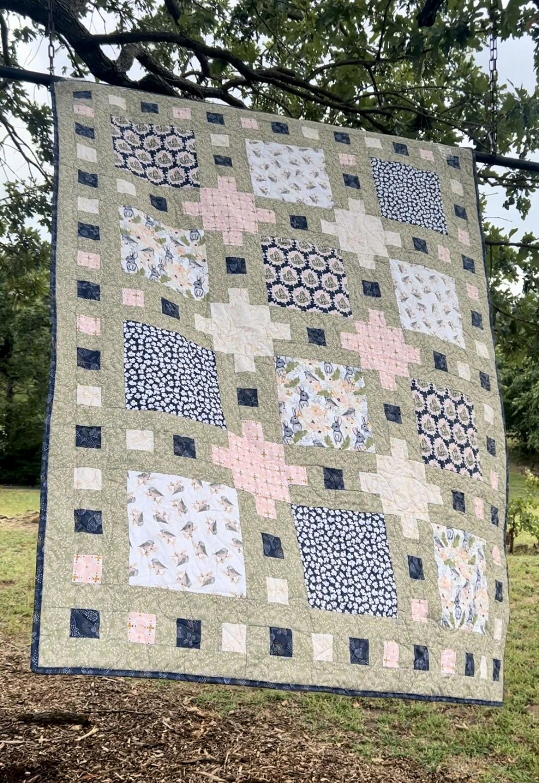 Autumn Breeze Quilt- Handmade: Throw Size 53" X 68" - Etsy