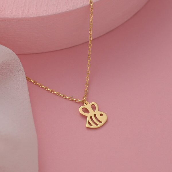 Queen Bee Necklace - Etsy