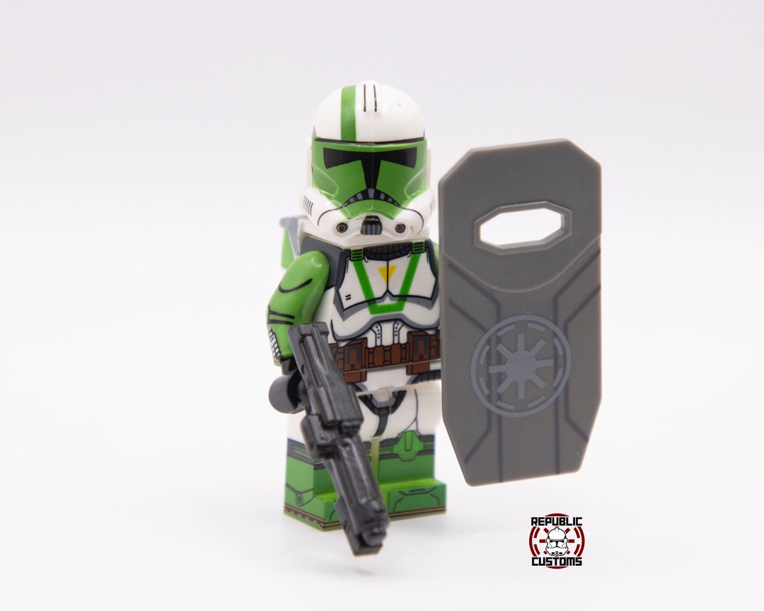 Doom Trooper Custom Figure - Star Wars - Doom Legion Clone Trooper - Republic Customs - Etsy