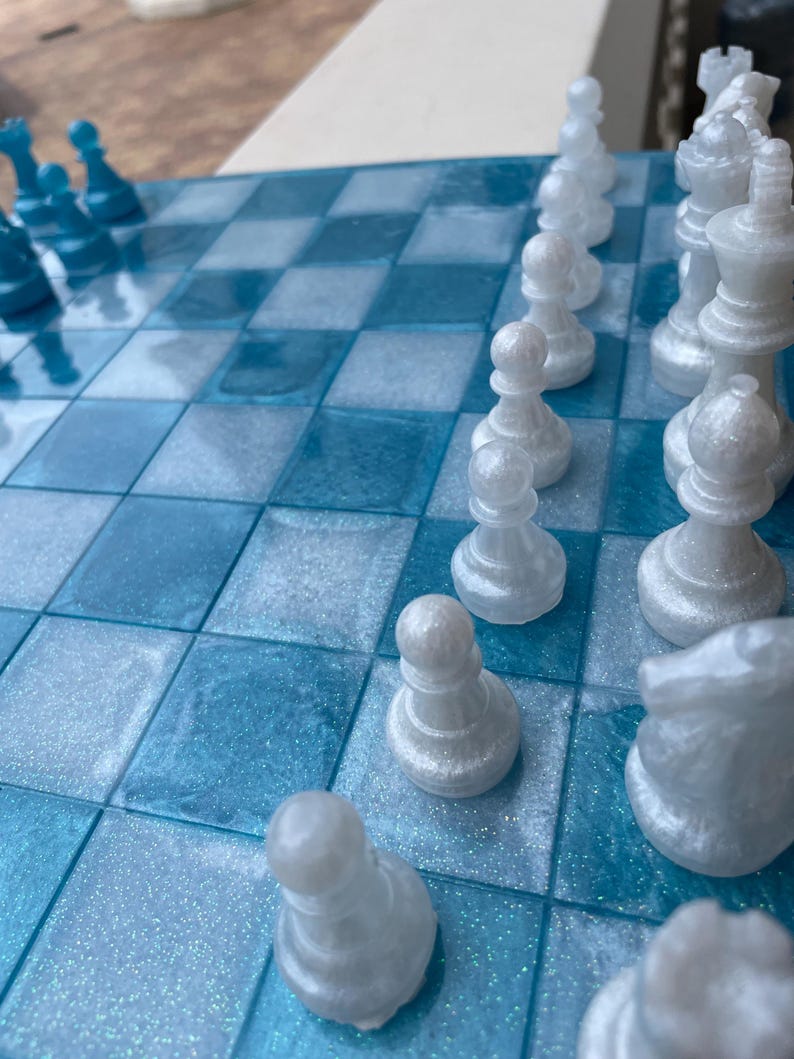 Resin Frozen Themed Chess Set - Etsy