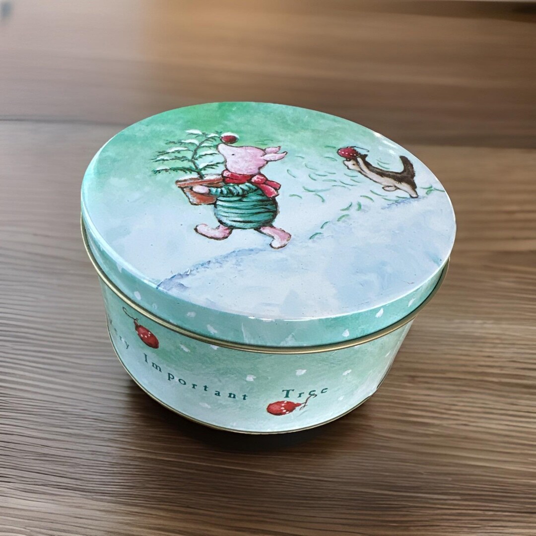 Michael & Co Disney Classic Pooh Christmas Tree Tin Piglet Charpente ...