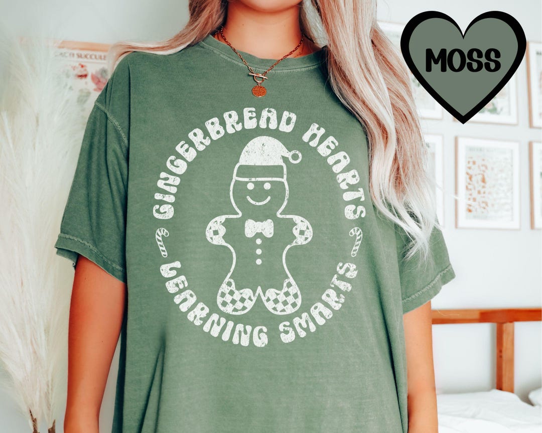 Christmas Gingerbread Teacher Shirt, Comfort Colors Xmas Retro Teacher ...