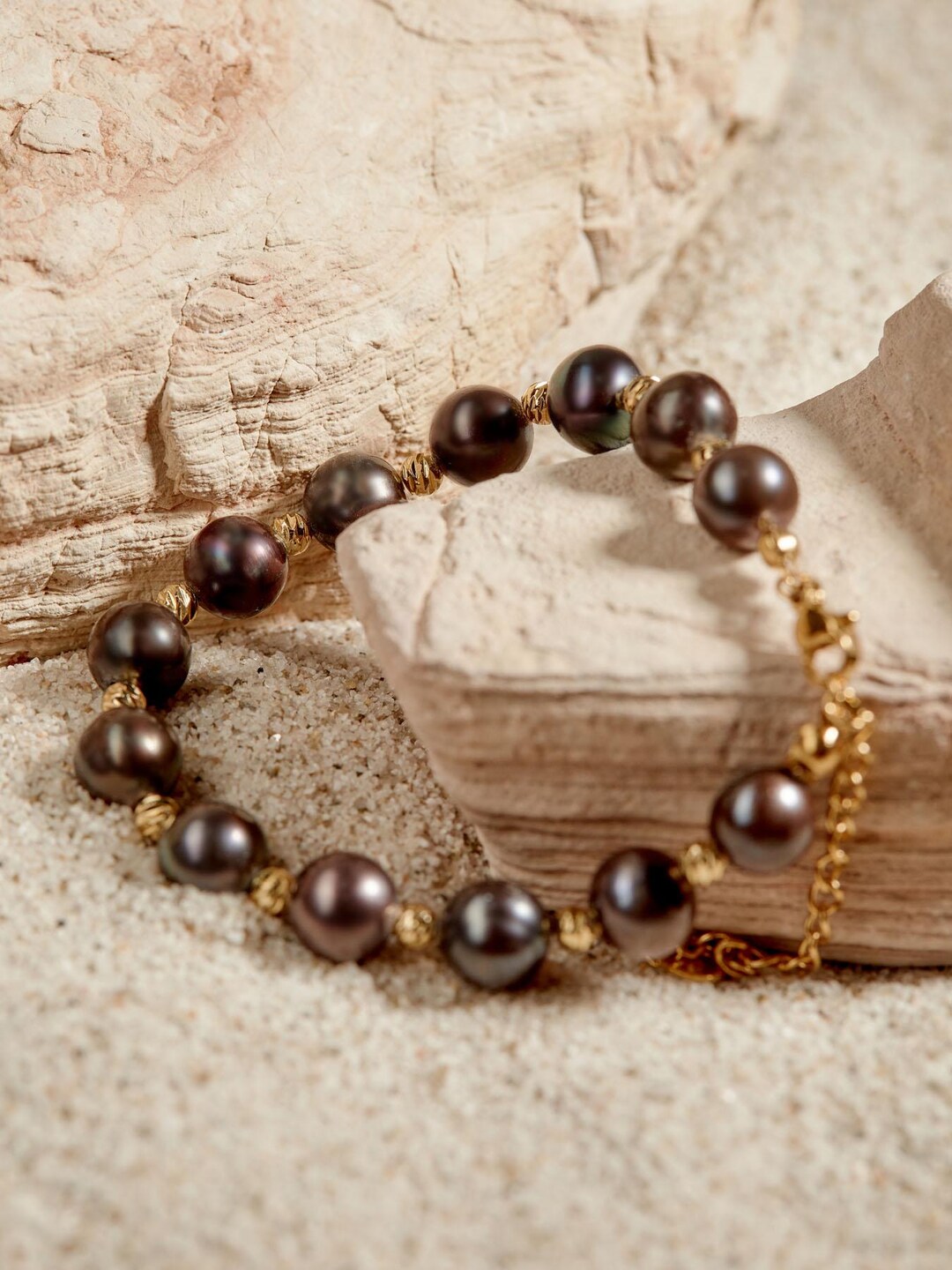 MYSOYA Natural Black Freshwater Pearl Bracelet 9–10mm With Golden Beads ...
