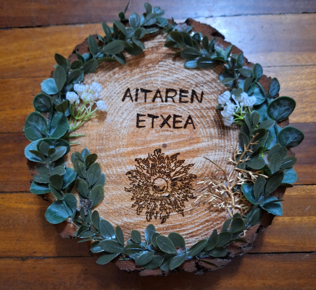 Customizable Engraved Circular Wood Cut - Etsy