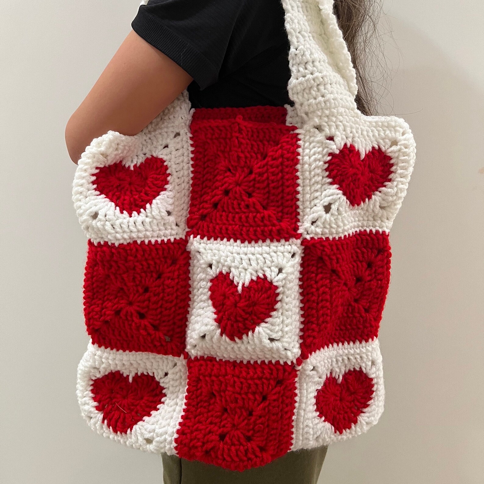 Crocheted Heart Tote Bag, Valentine’s Day Gift, Crocheted Tote Bag, Red ...