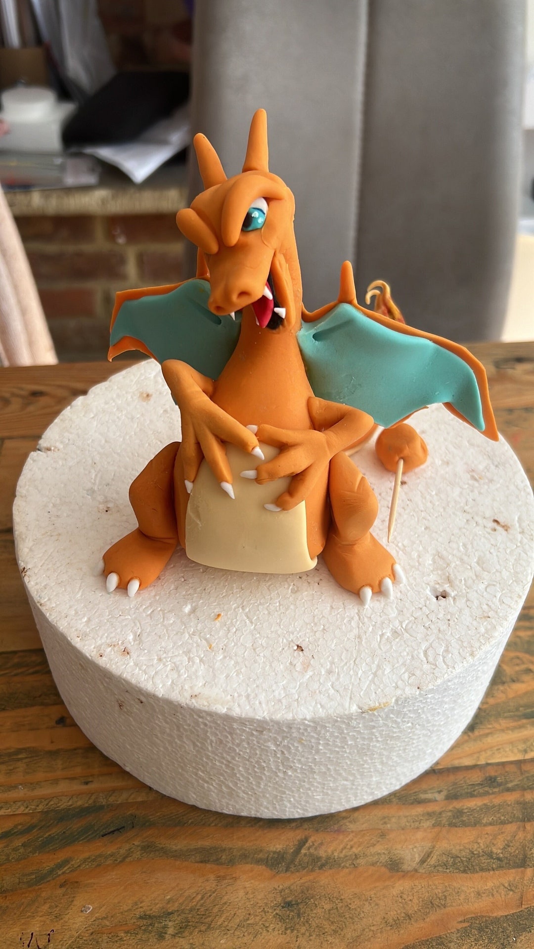 Charizard Pokemon Dragon Sugar Model Sugar Art Handmade Edible Cake ...