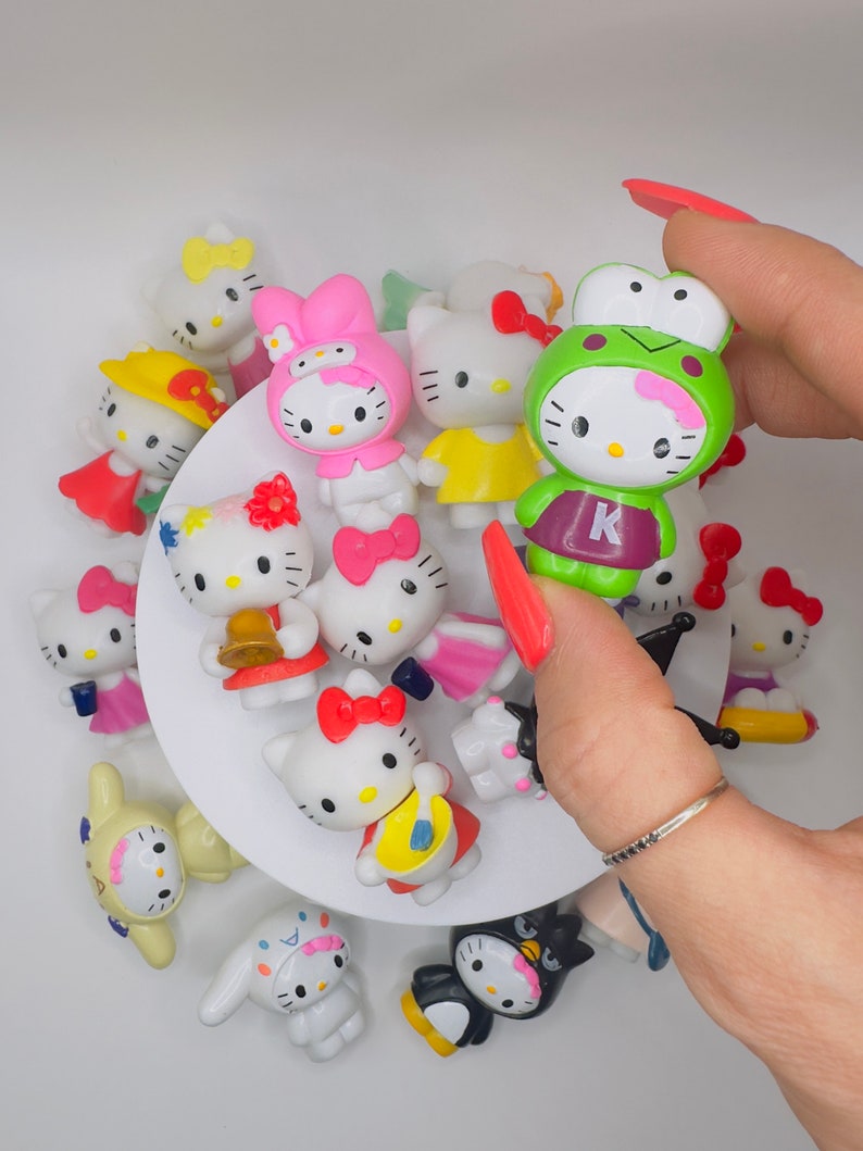 Hello Kitty Bulk Figures Mini Figures Kitty Figure Toys Bling ...