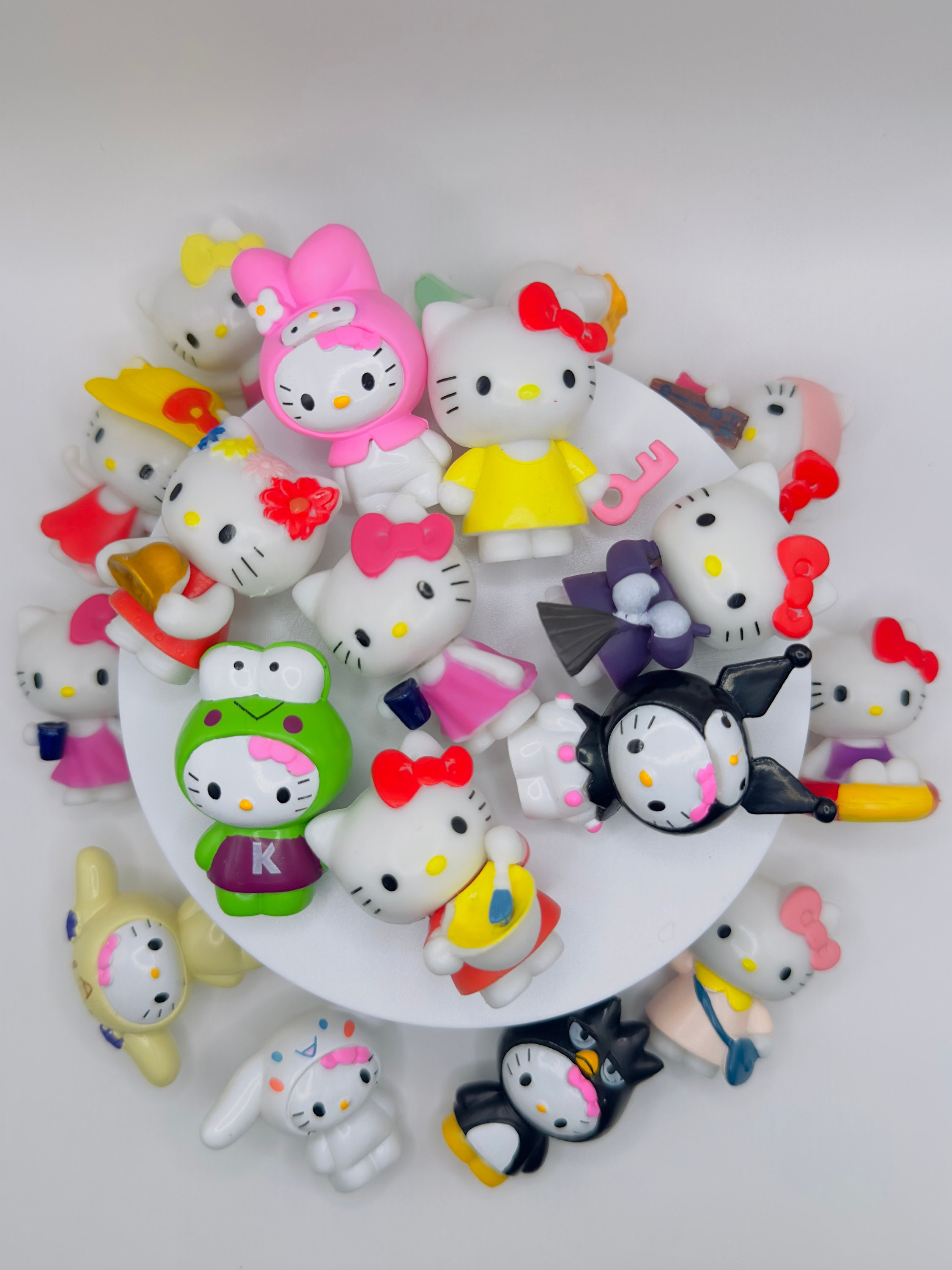 Hello Kitty Bulk Figures Mini Figures Kitty Figure Toys Bling ...