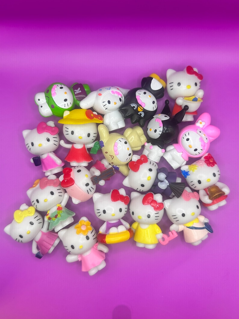 Hello Kitty Bulk Figures Mini Figures Kitty Figure Toys Bling ...
