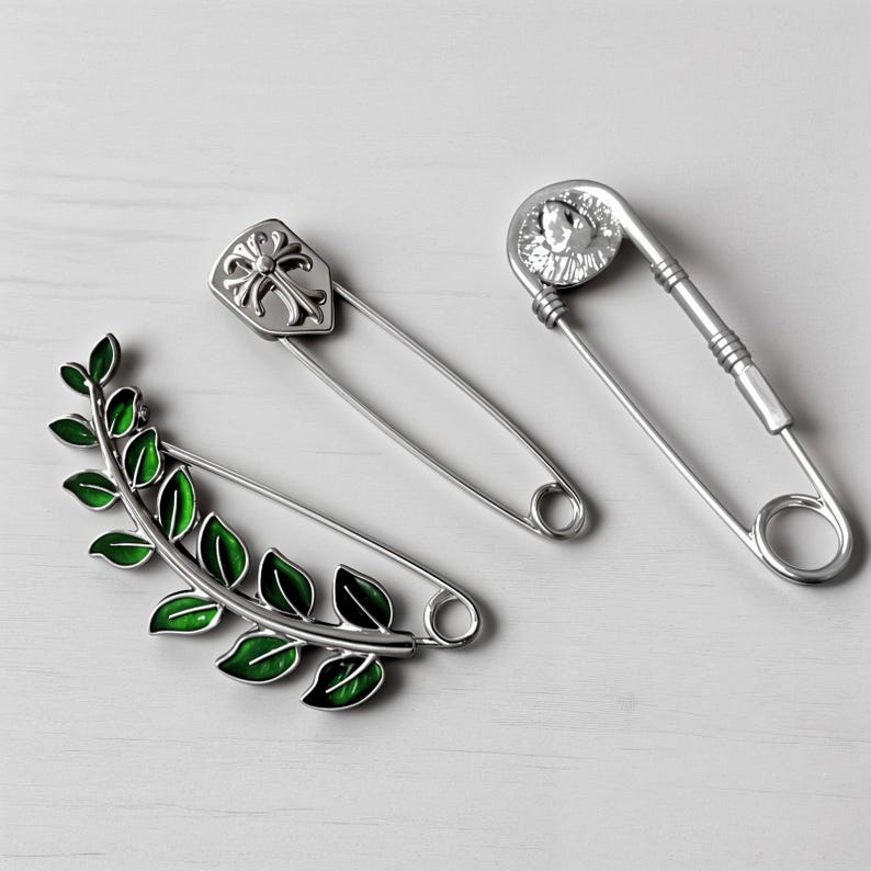 Vintage Safety Pin Set: Leaf Brooch, Cross Shield, Lion Emblem - Y2K ...