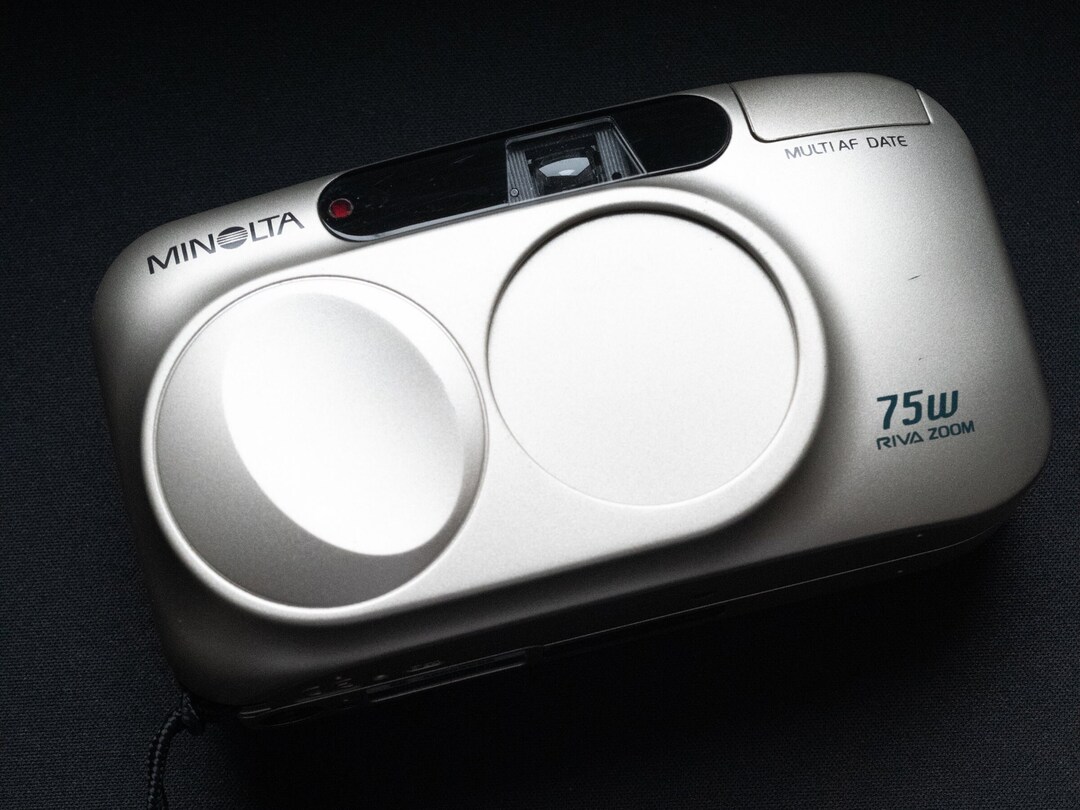 Minolta Riva Zoom 75w, Point and Shoot, 35mm Film Camera. almost Like ...