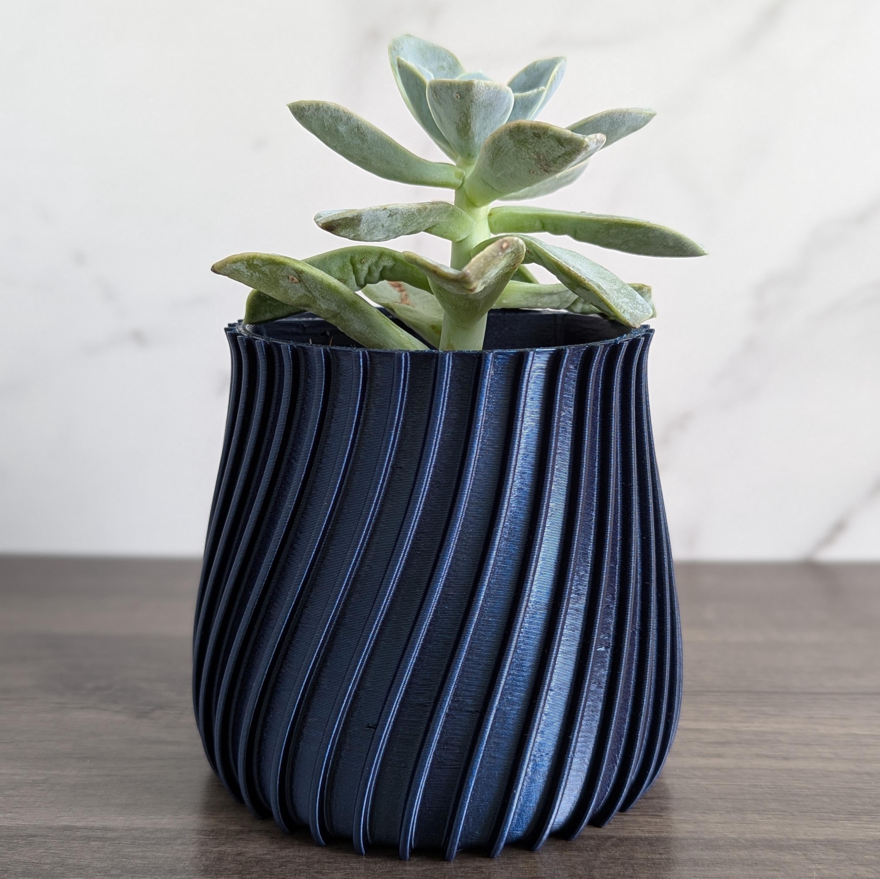 Modern 3D Printed Planter Pot With Unique Spiralized Design, Perfect ...