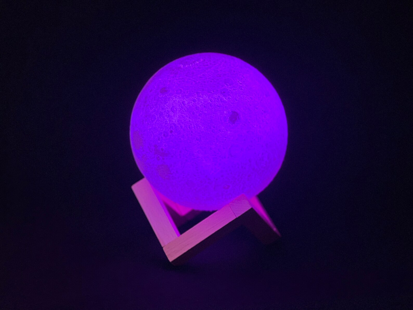 LED Planet Lamps 3D Printed With Real Space Data - Includes Remote and ...