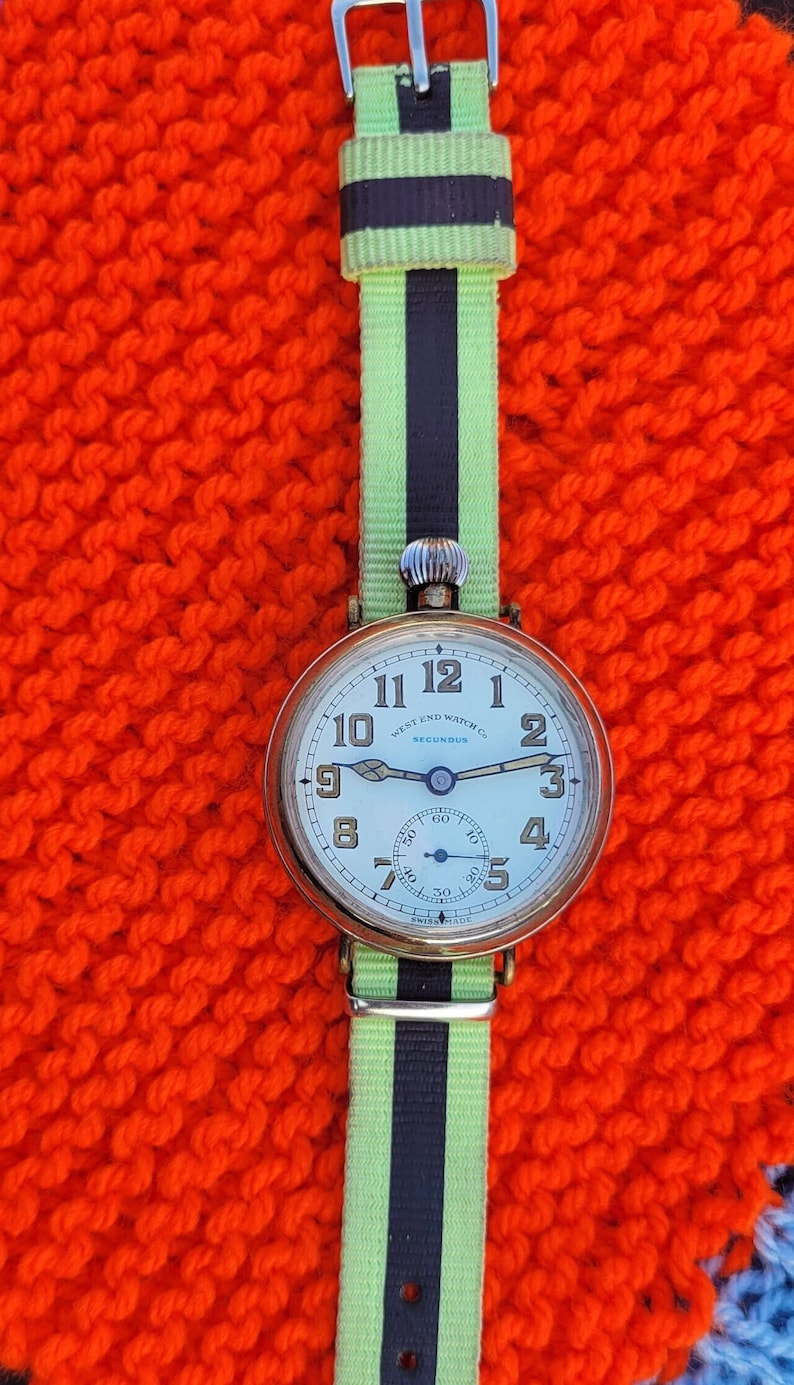 Vintage West End Watch Co Secundus Manual Wind Trench Style Men's Wrist ...