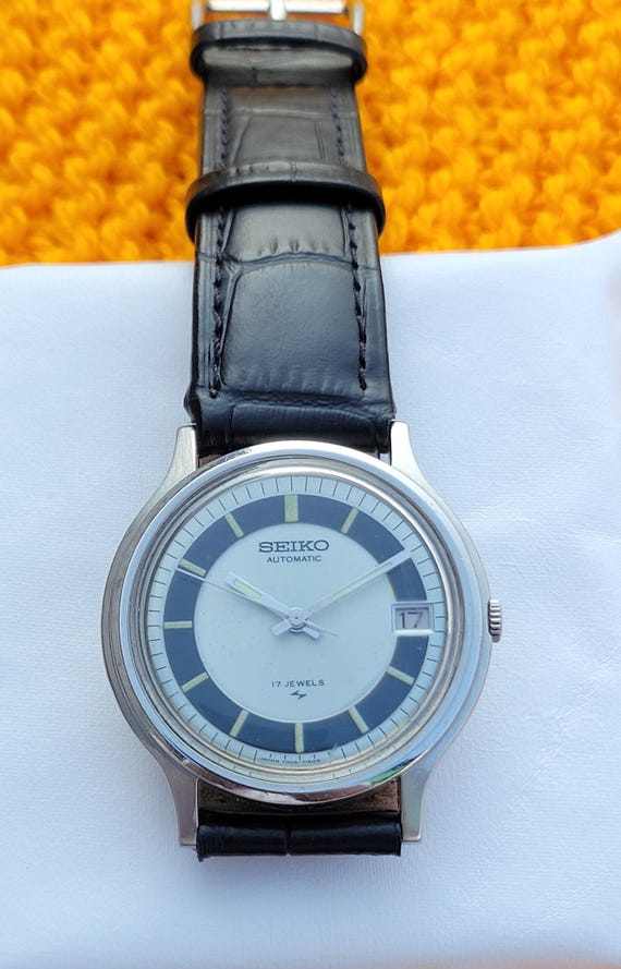 Vintage Seiko 7005-7110 Bullseye Automatic 17 Jewels … - Gem