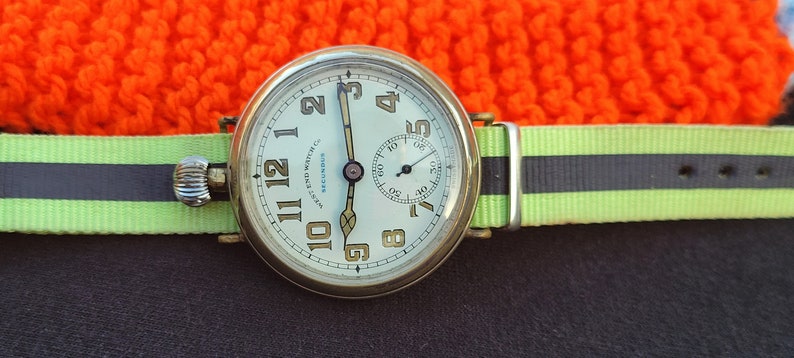 Vintage West End Watch Co Secundus Manual Wind Trench Style Men's Wrist ...