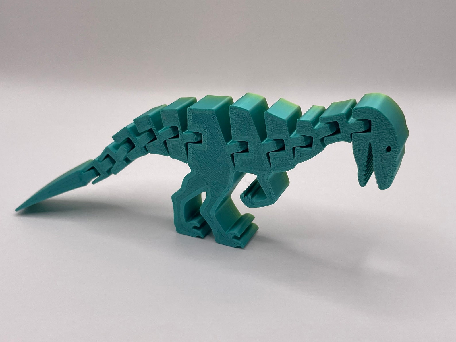 Articulated Raptor Fidget Flexible 3D Printed, Sensory Calming Toy ...