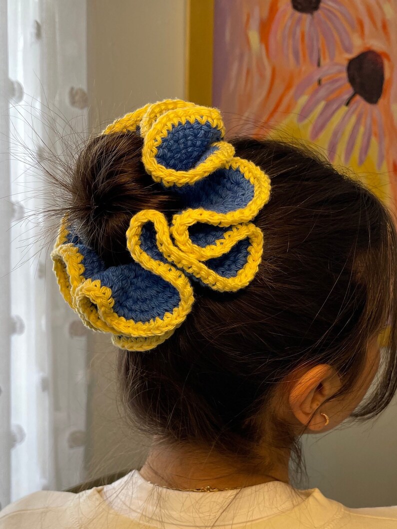 Mega Ruffle Crochet Scrunchie - Etsy