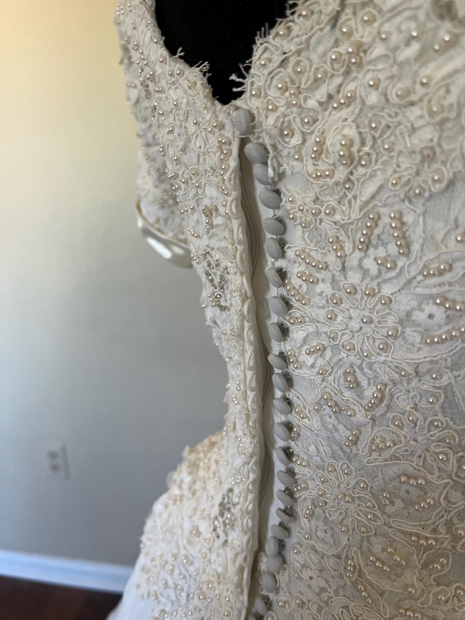 1960s Vintage Wedding Gown: Embroidered Ivory Satin Ribbon, Size 37" - Etsy