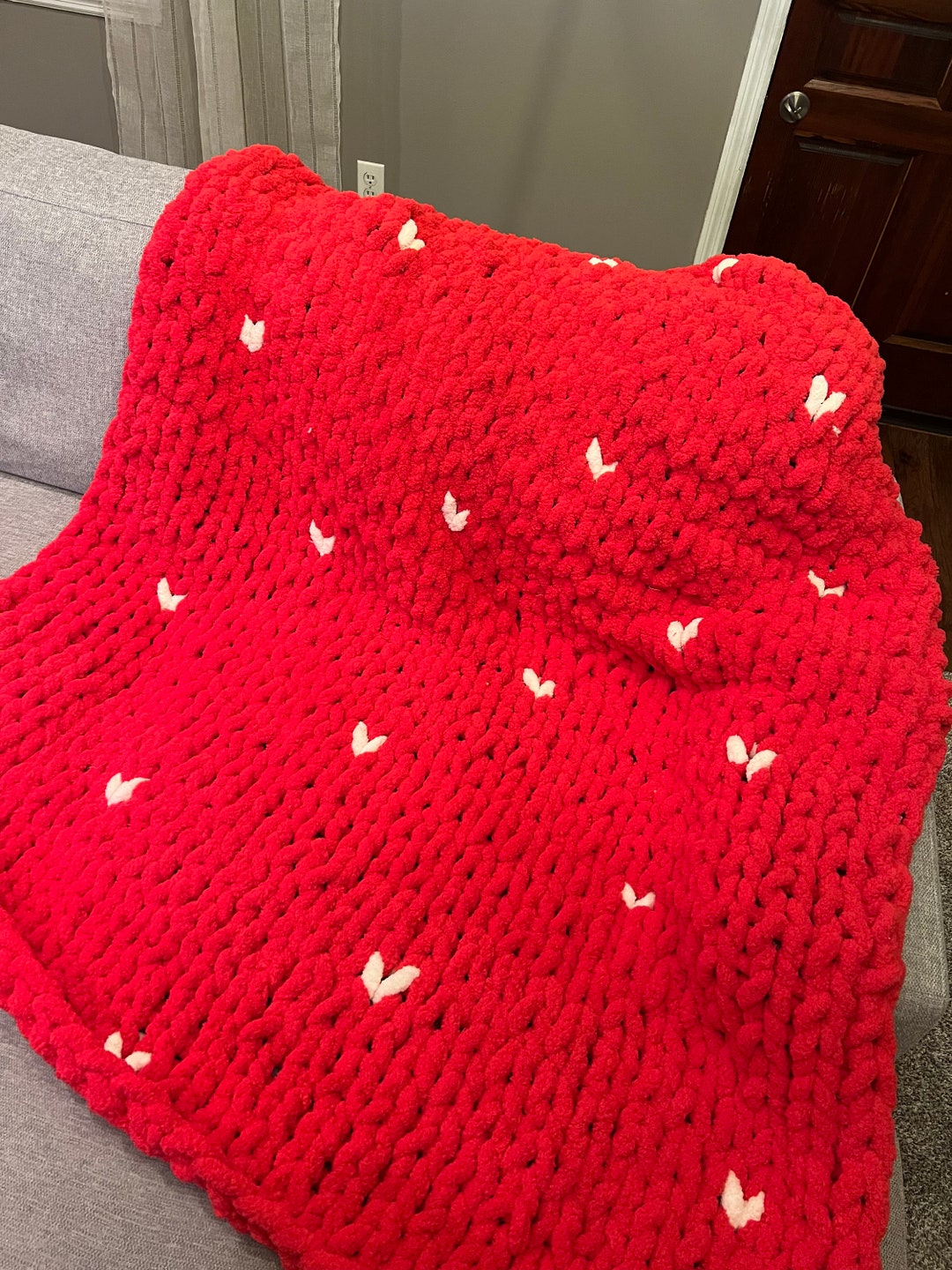 Chunky Knit Blanket With Heart Detail, Gift for Her, Valentine’s Day ...