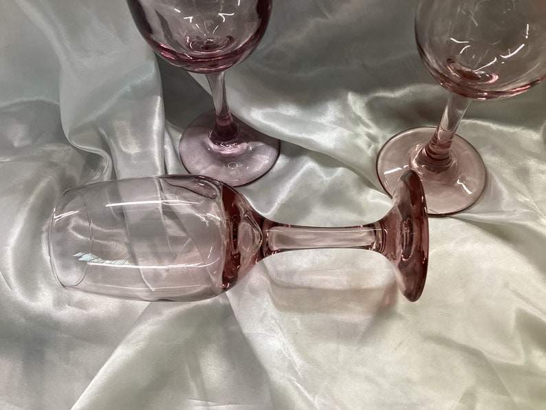 Vintage Libbey Pink Plum Rose Stemmed Wine Water Glasses 7 1/4 Tall set of 3 - Etsy Canada
