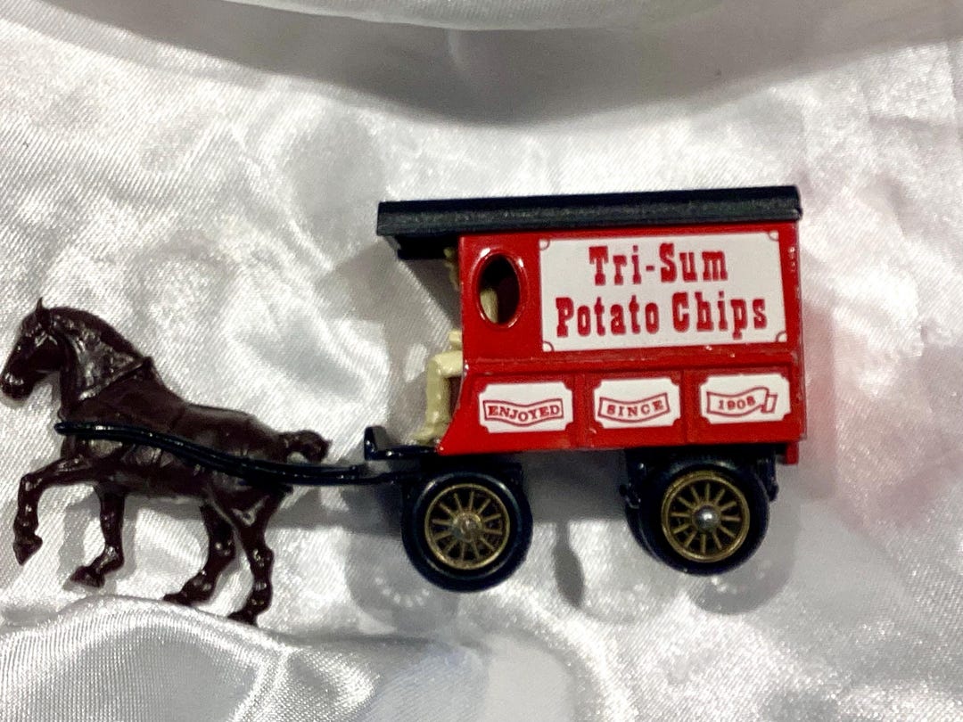 Tri Sum Potato Chip Horse & Delivery Wagon. Unique Find! - Etsy