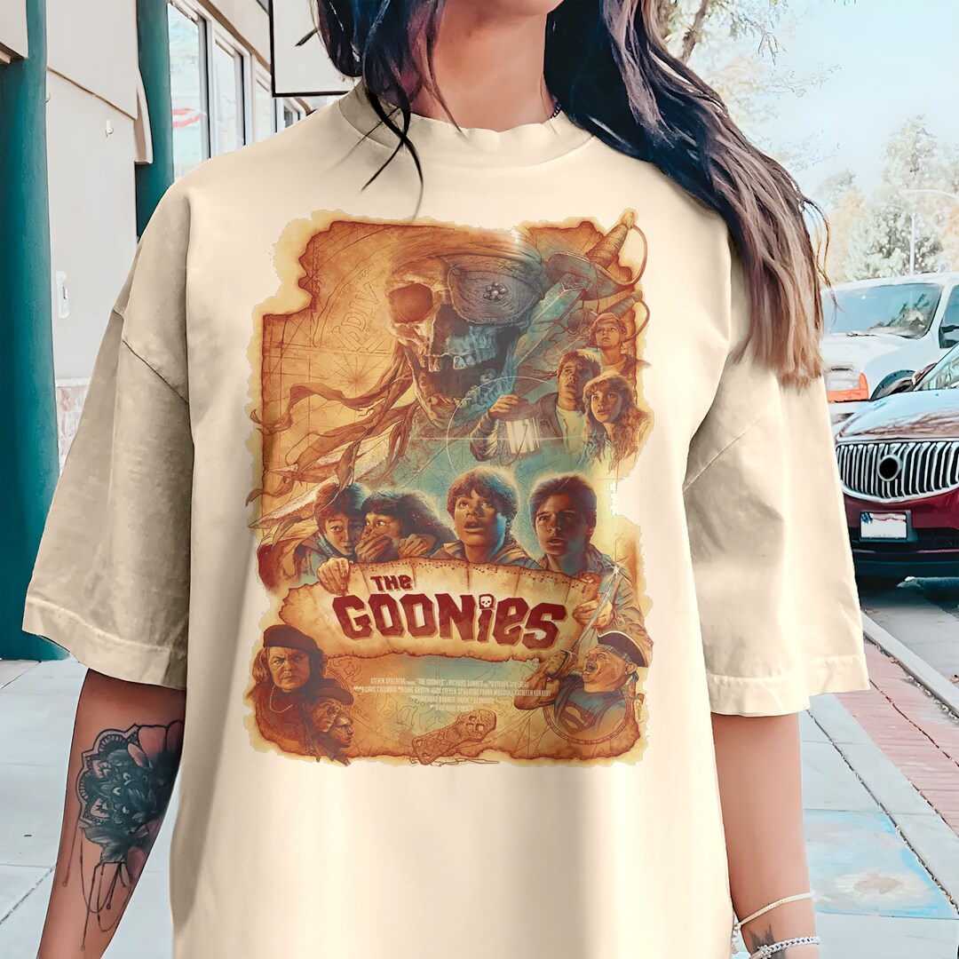 The Goonies V1 Movie Poster Classic Movie Unisex T Shirt All Sizes S ...