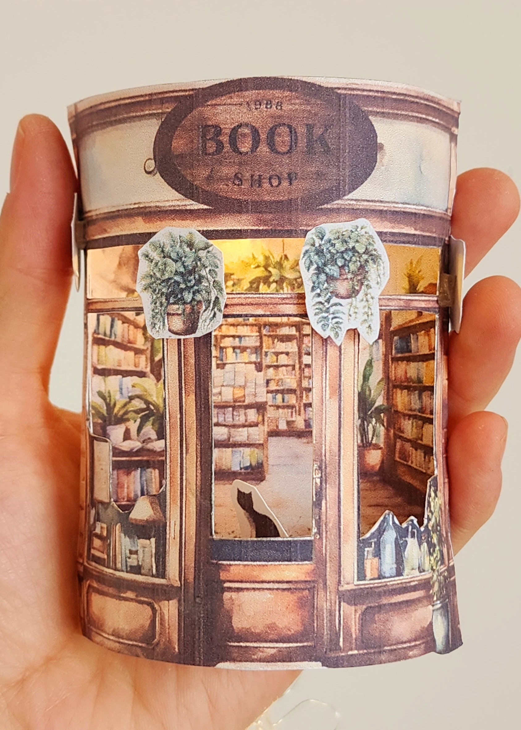 Miniature Book Shop Dollhouse: 3D Paper Model (printable Template) - Etsy
