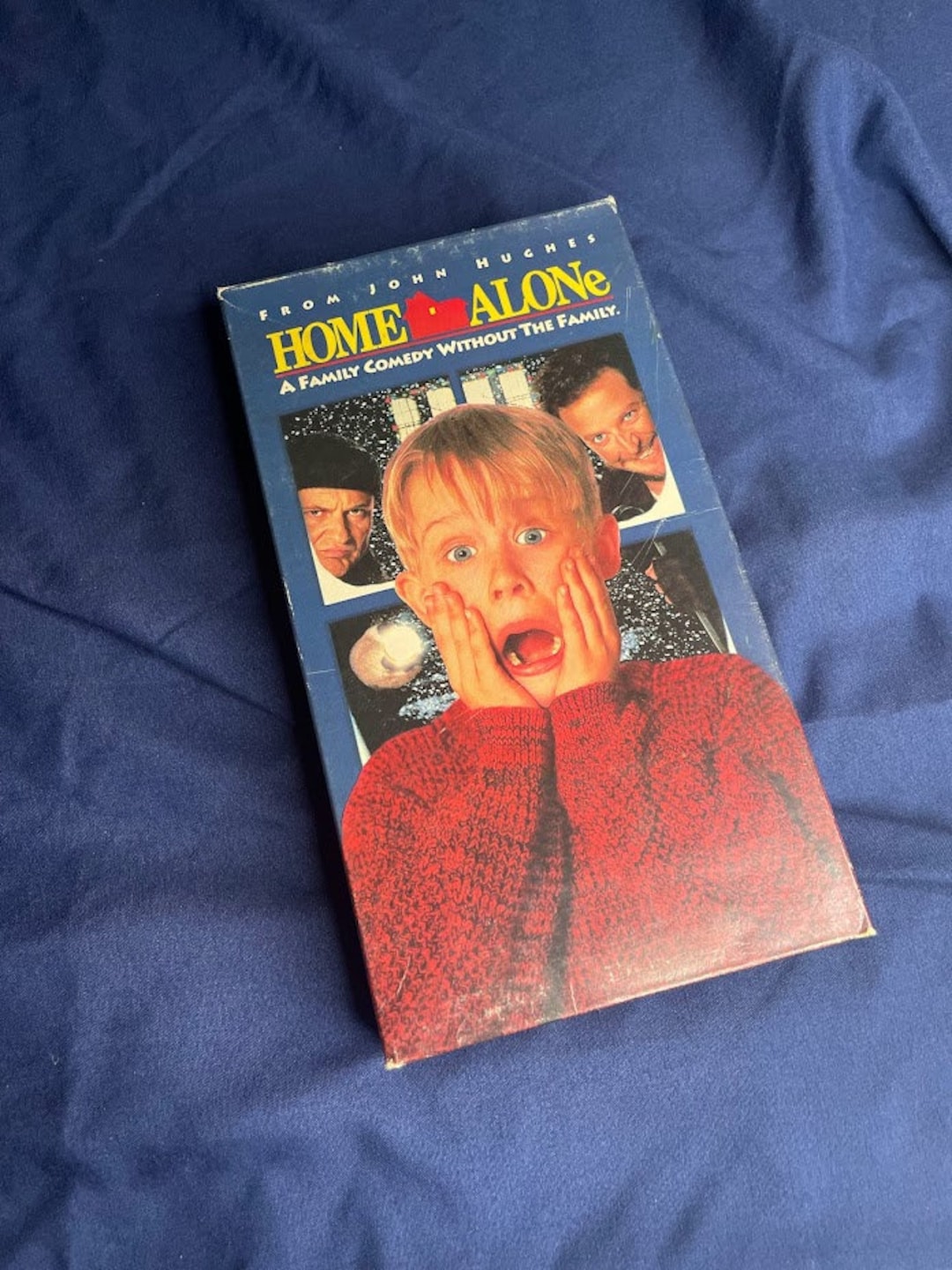 VHS Home Alone From John Hughes, 1990s Classic Family Christmas Movie ...