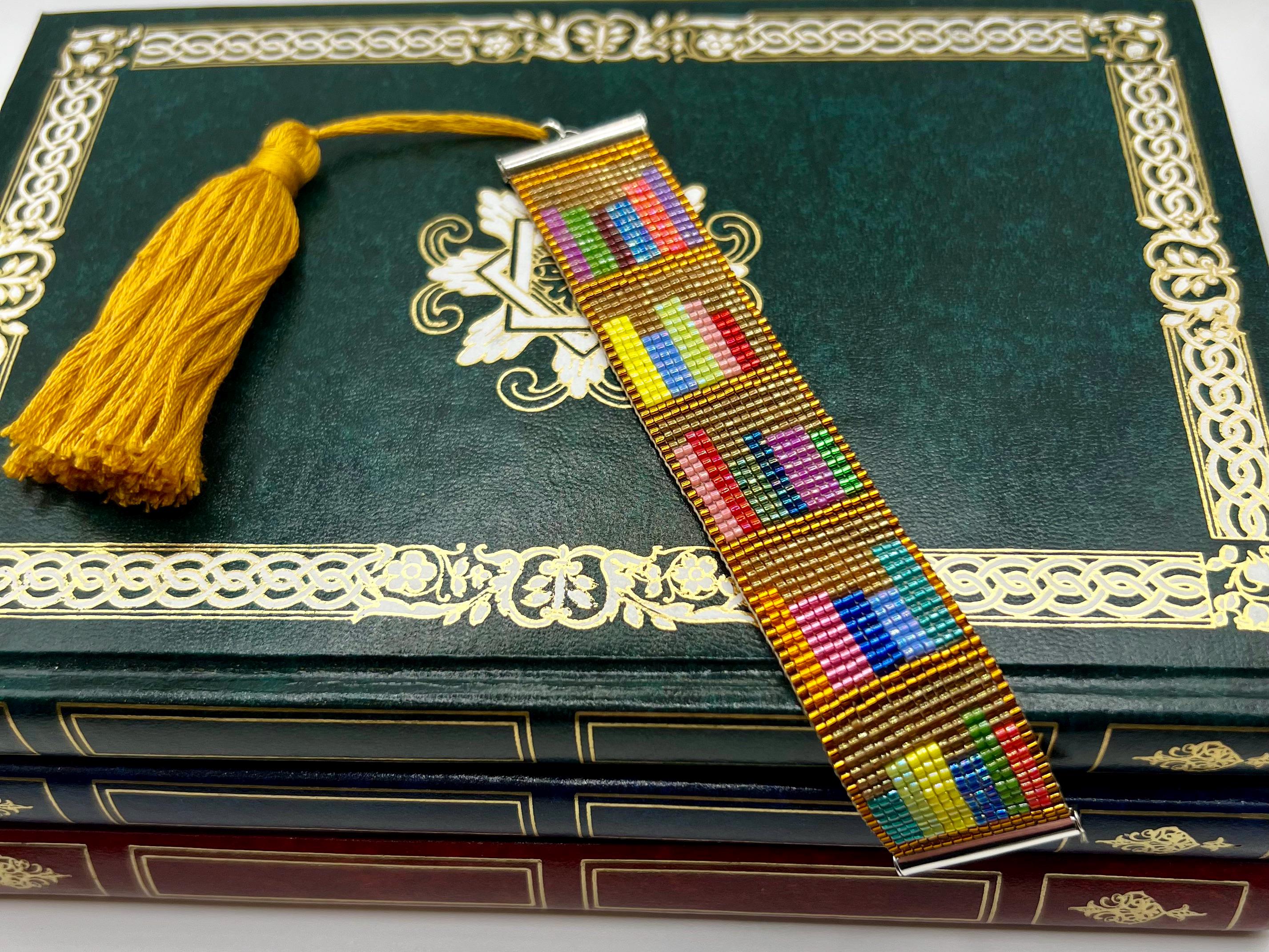Bookshelf Beaded Bookmark, Bead Loom Miyuki Delica Beads - Etsy