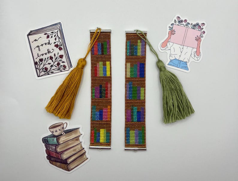 Bookshelf Beaded Bookmark, Bead Loom Miyuki Delica Beads - Etsy