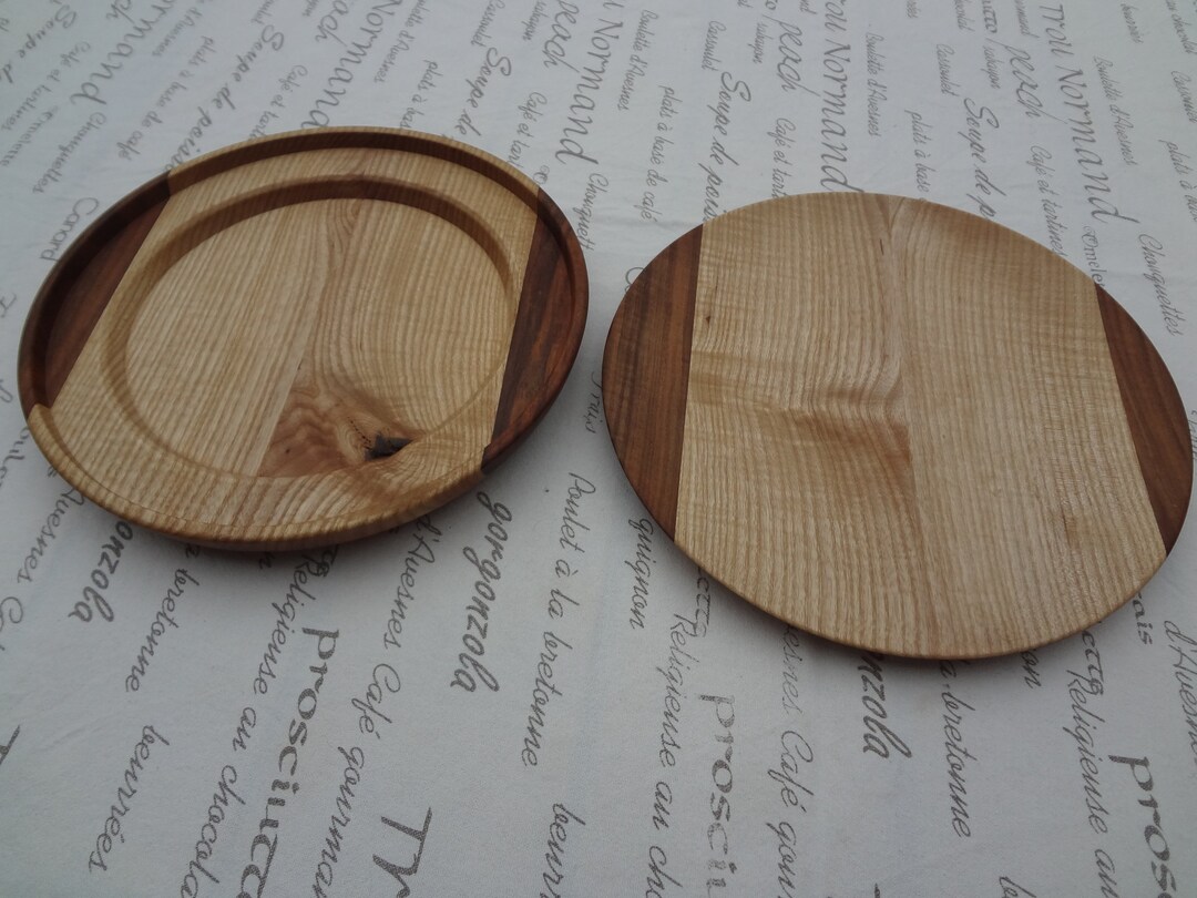 2 Plates in Ash and Walnut - Etsy