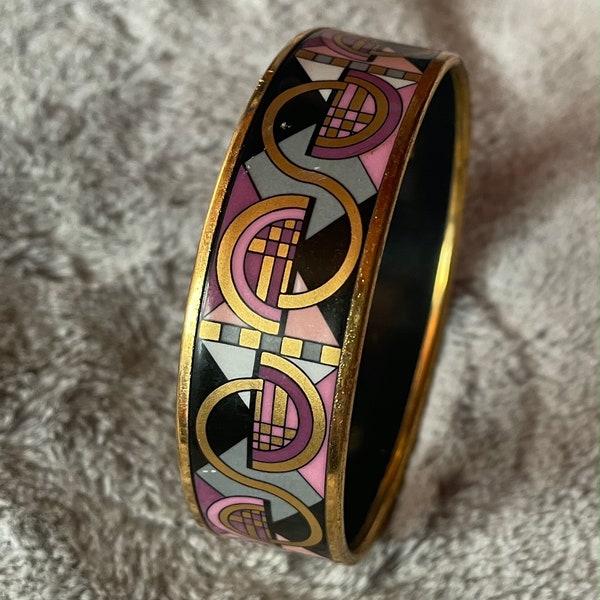 Michaela Frey - Etsy Canada