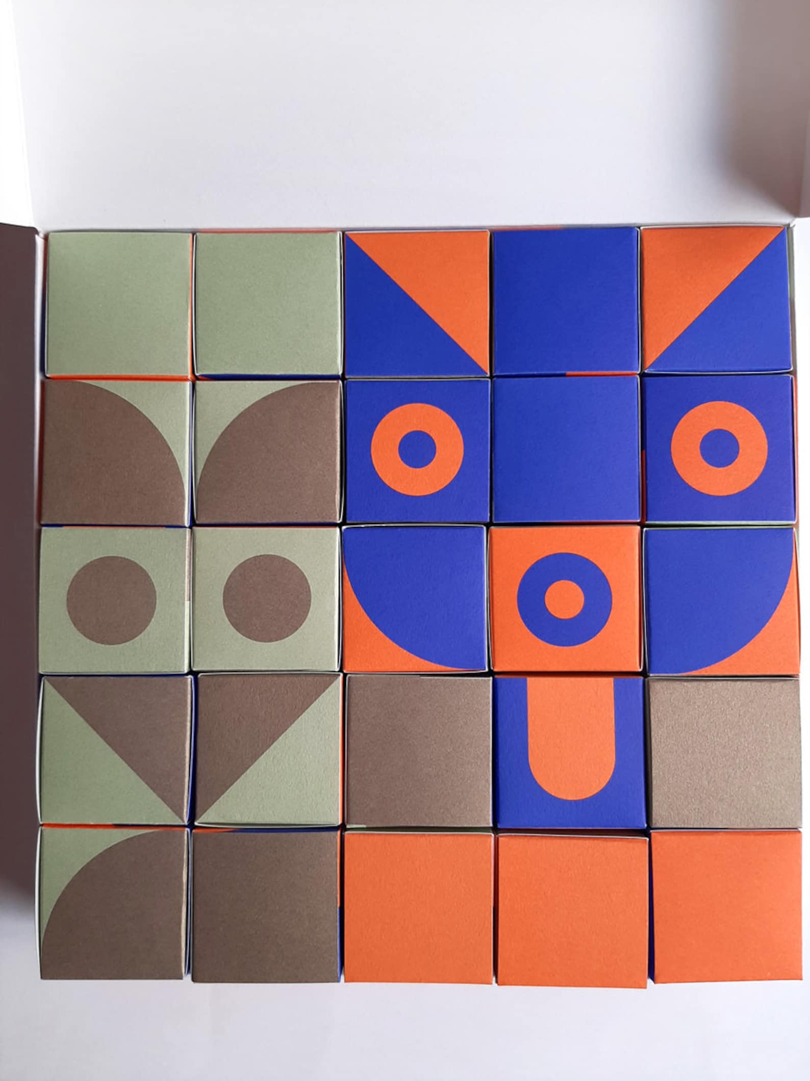 GRAPHIC BLOCKS - Etsy