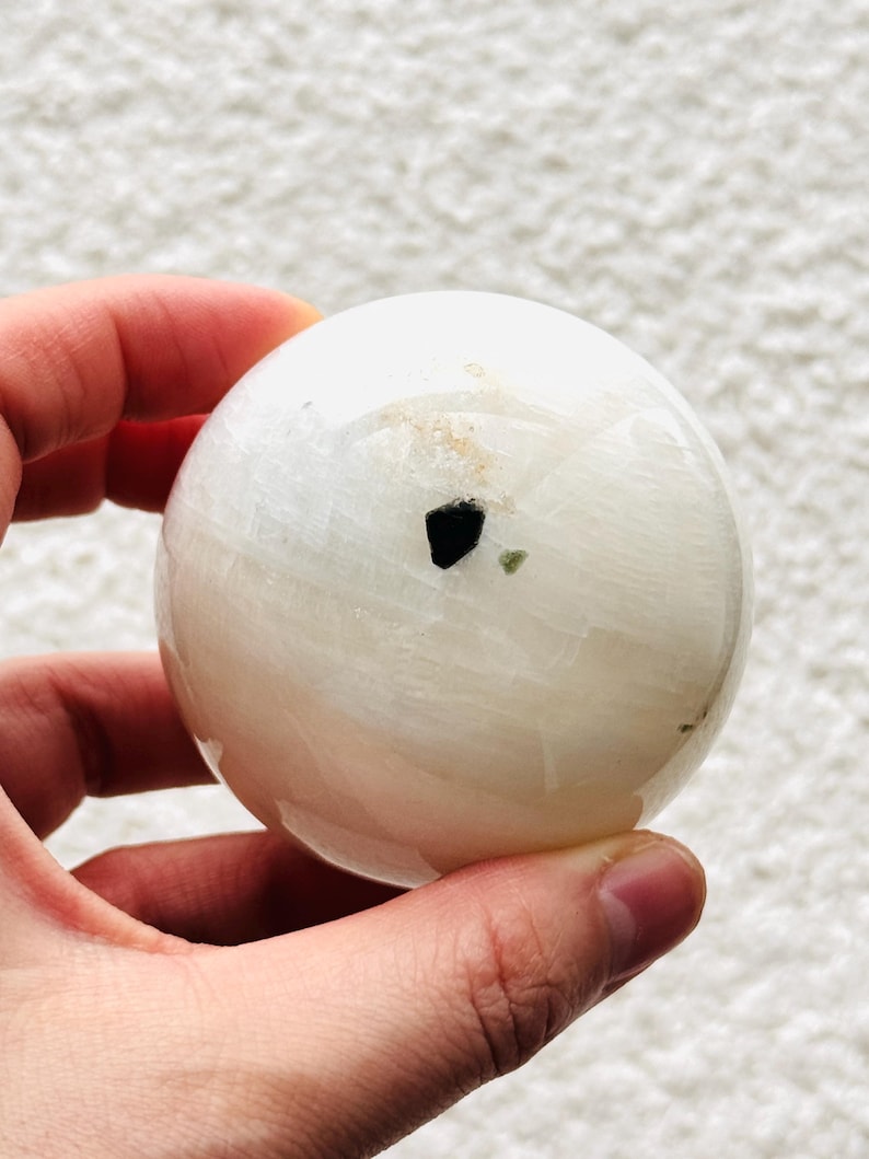 Rare to Find! A+++ White Blue Flash Moonstone Spheres - Etsy