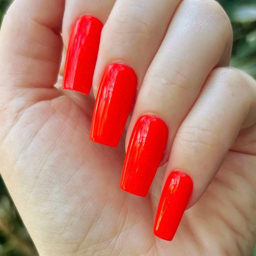 Blaze It | Solid Ferrari Red Apres Gelx Luxury Press-on Nails ...