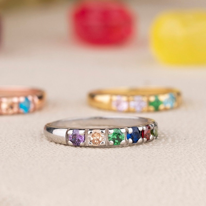 Family Birthstone Ring - Etsy