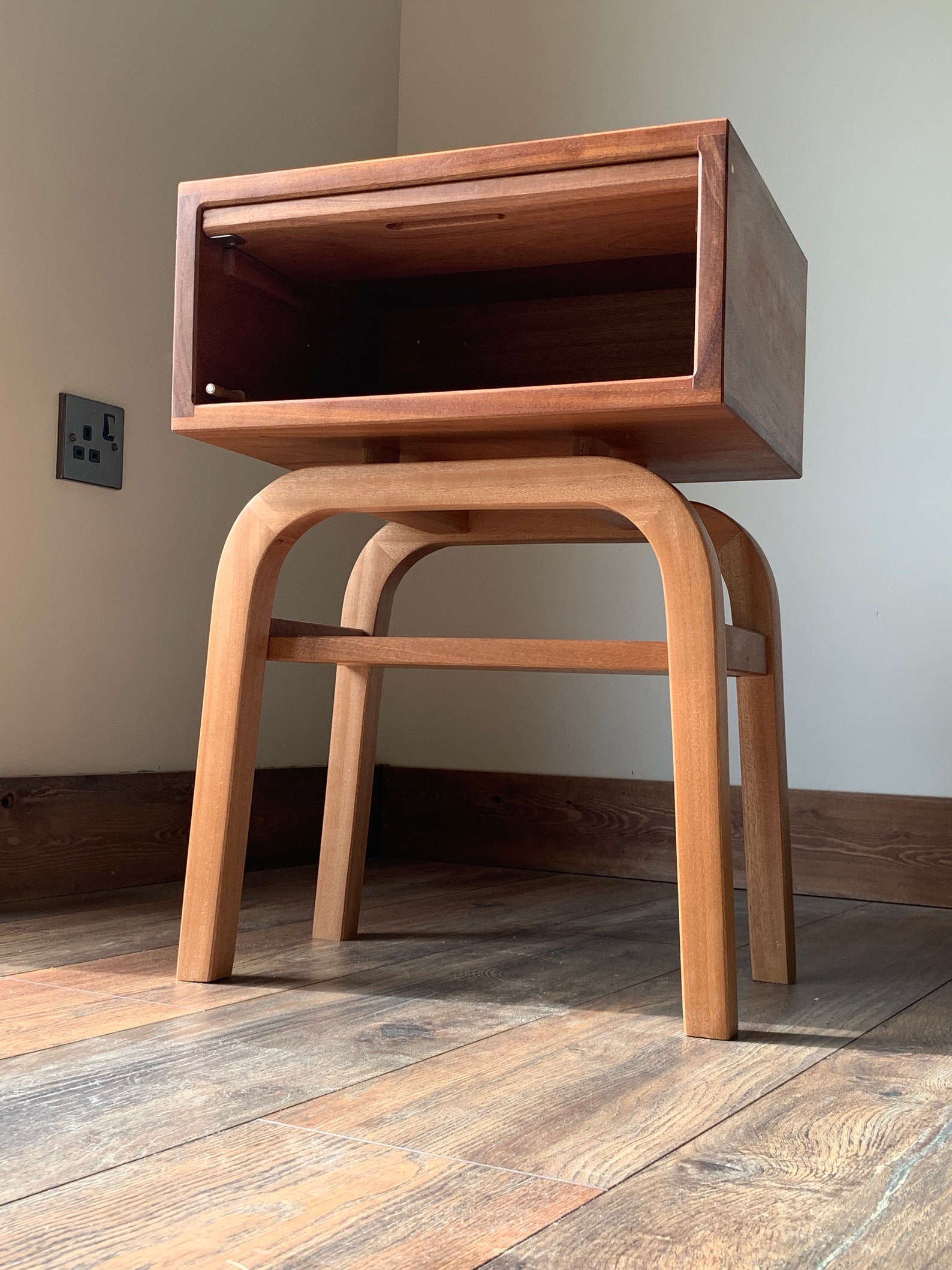 Mid-century Bedside Table With Closed Cubbie Solid Wood Nightstand With ...