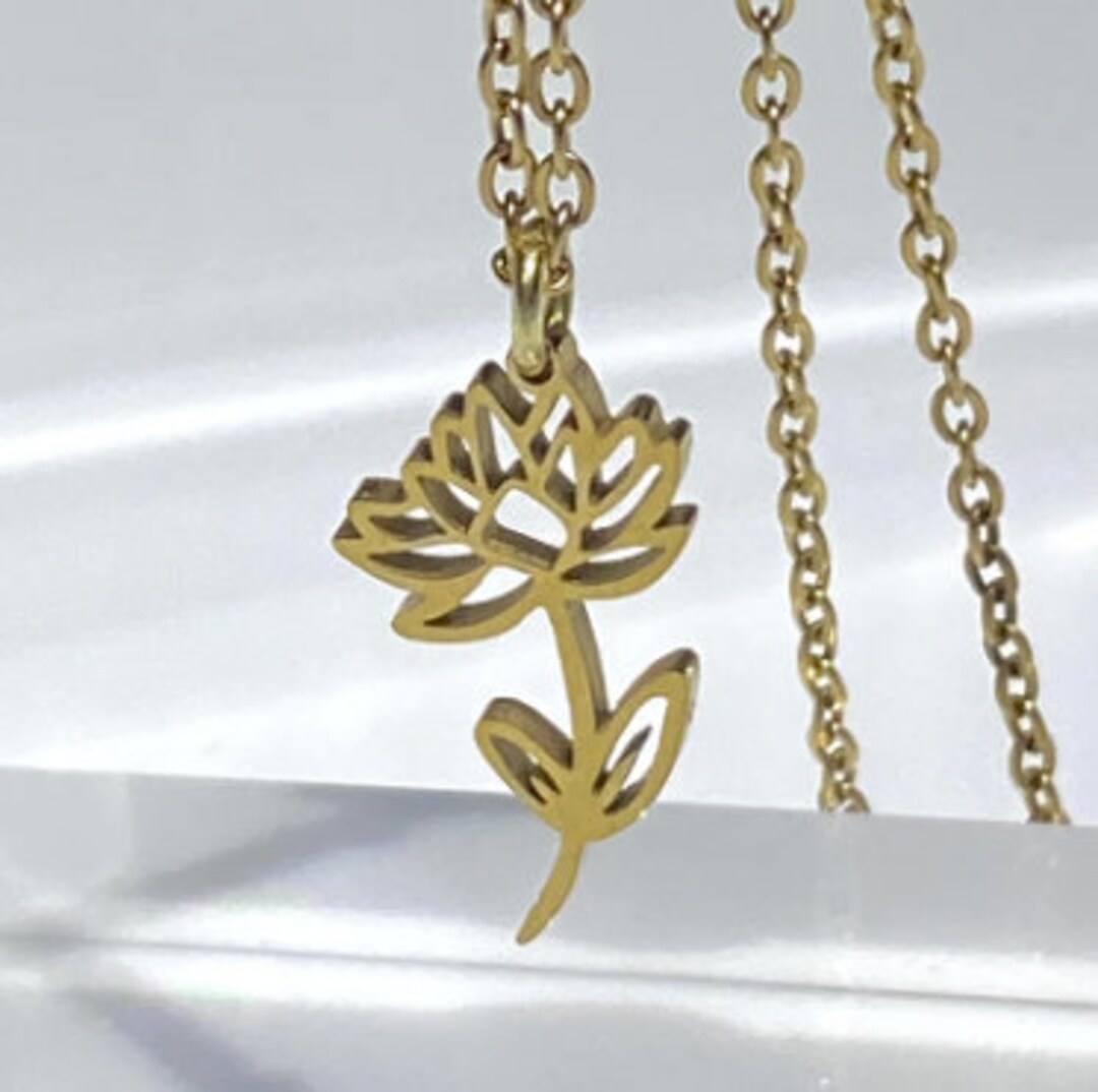 18 Kt Gold Birth Flower Cable Chain Necklace MADE IN CANADA - Etsy