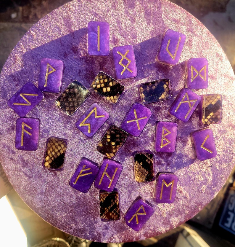 Glow in the Dark Snake Skin Runes Divination , Tarot & Witchcraft ...