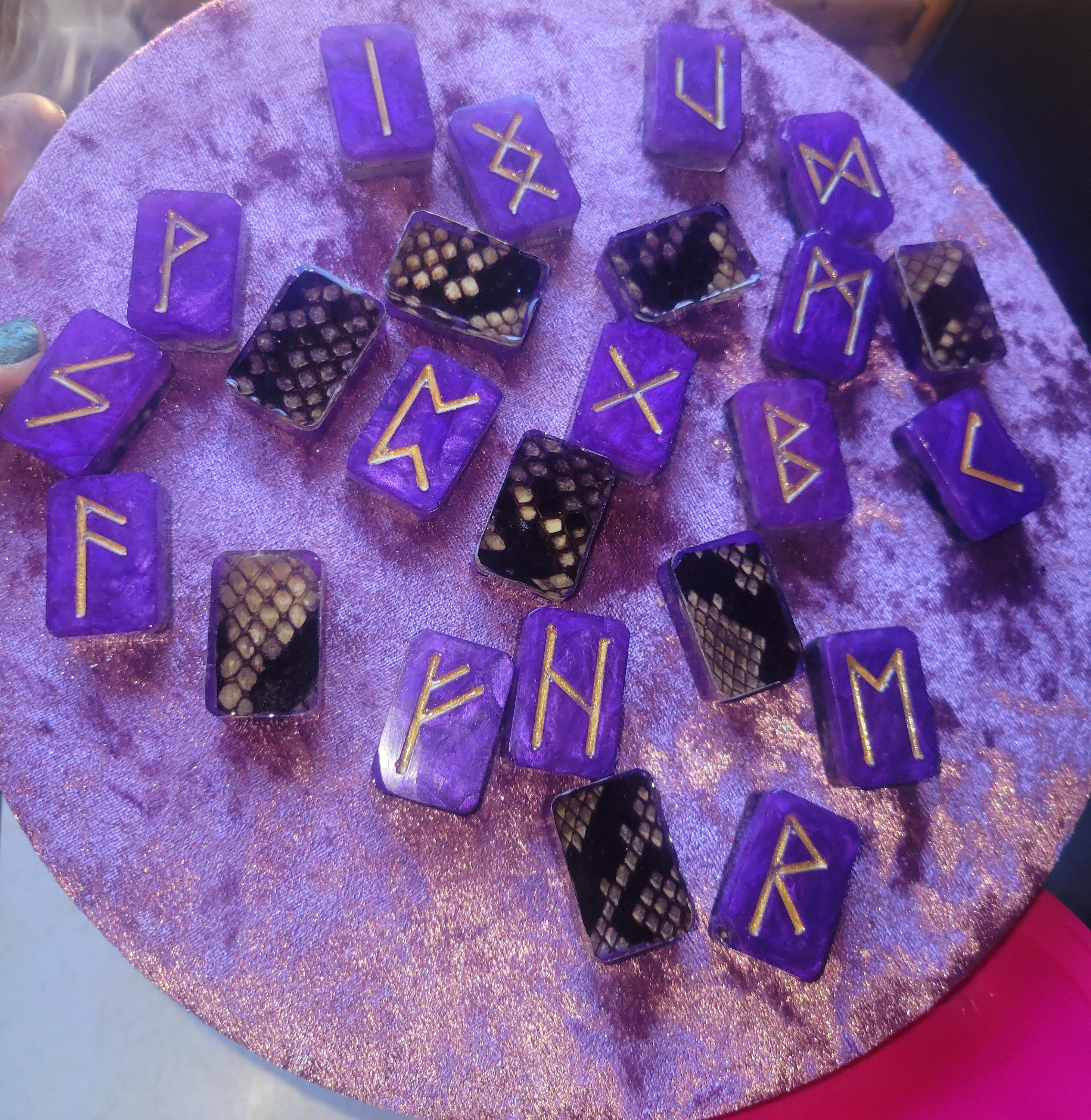 Glow in the Dark Snake Skin Runes Divination , Tarot & Witchcraft ...