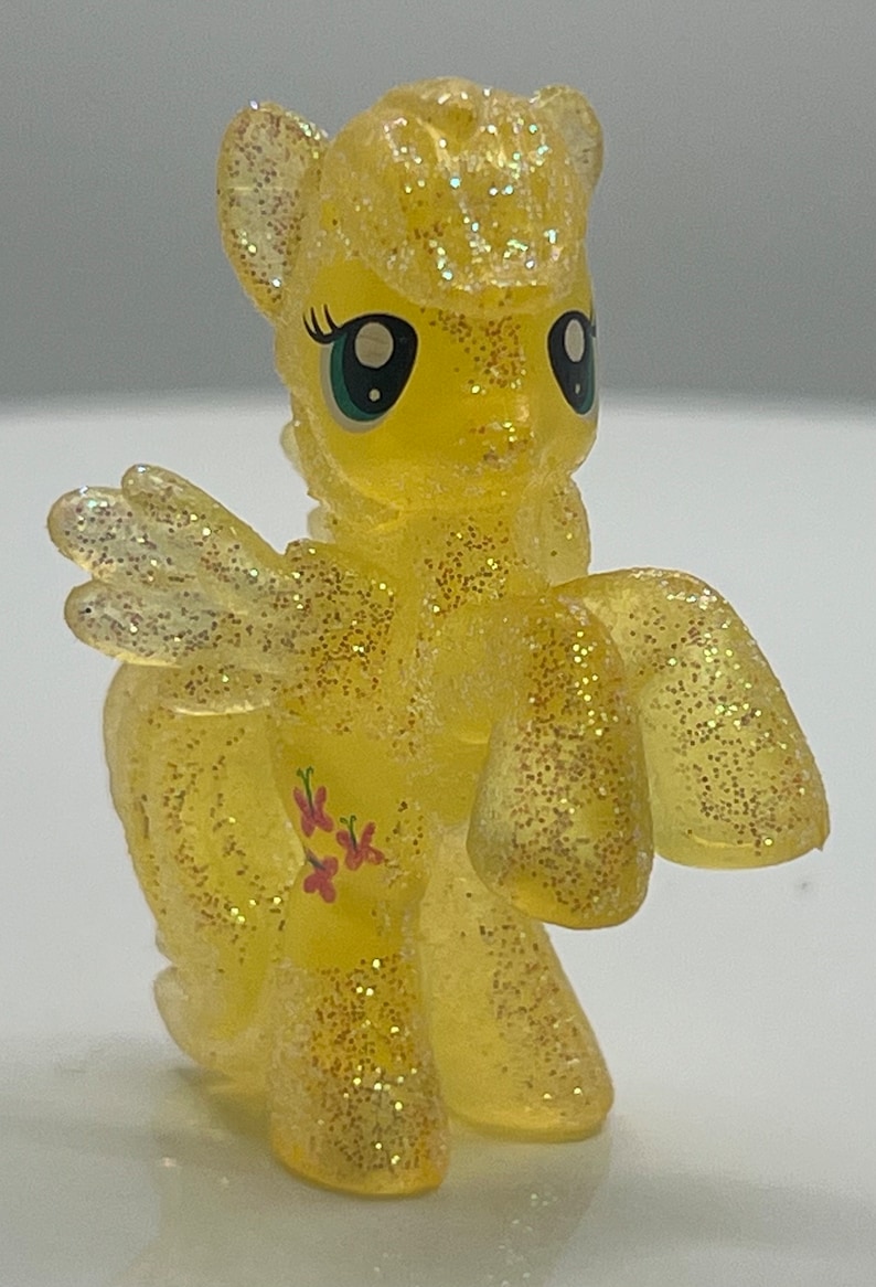My Little Pony 'fluttershy' Mini Pony Figure 2 Fim Glitter/transparent ...