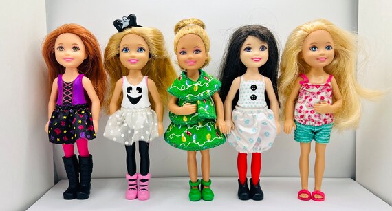 Barbie's little sister chelsea clothes store